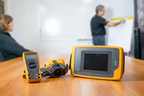 Fluke Electrical Test Tools Industrial Solutions | Fluke Australia