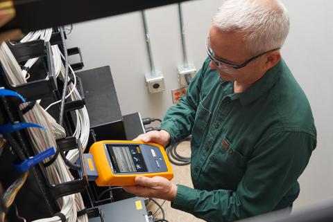 Network Cable Testers | Fluke