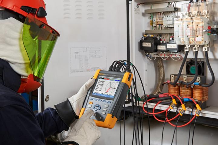 Electrical Testing Tools | Fluke