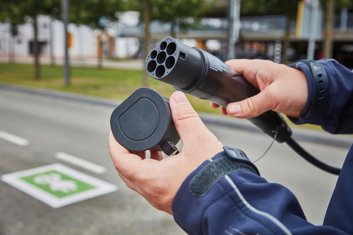 Fluke FEV300 EV-Ladestations-Testadapter | Fluke