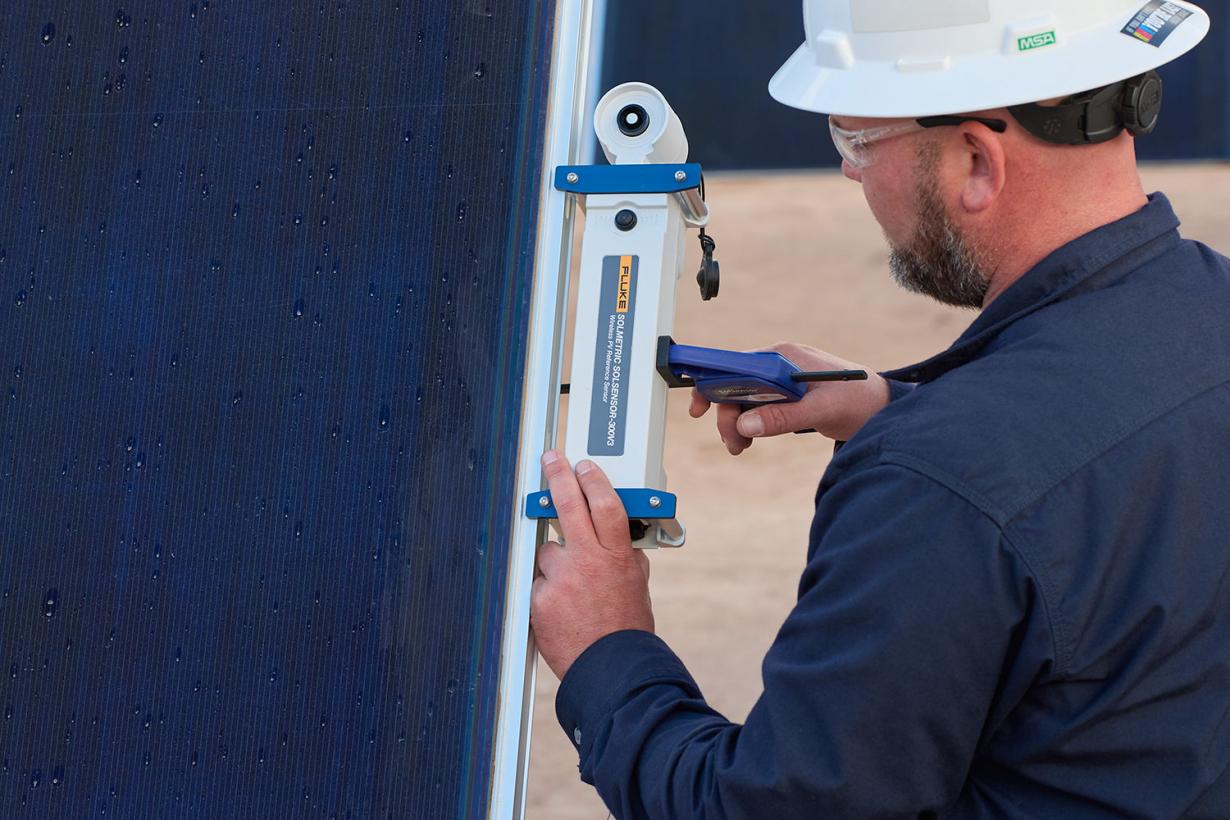 PVA-1500 Series I-V Curve Tracer | Fluke