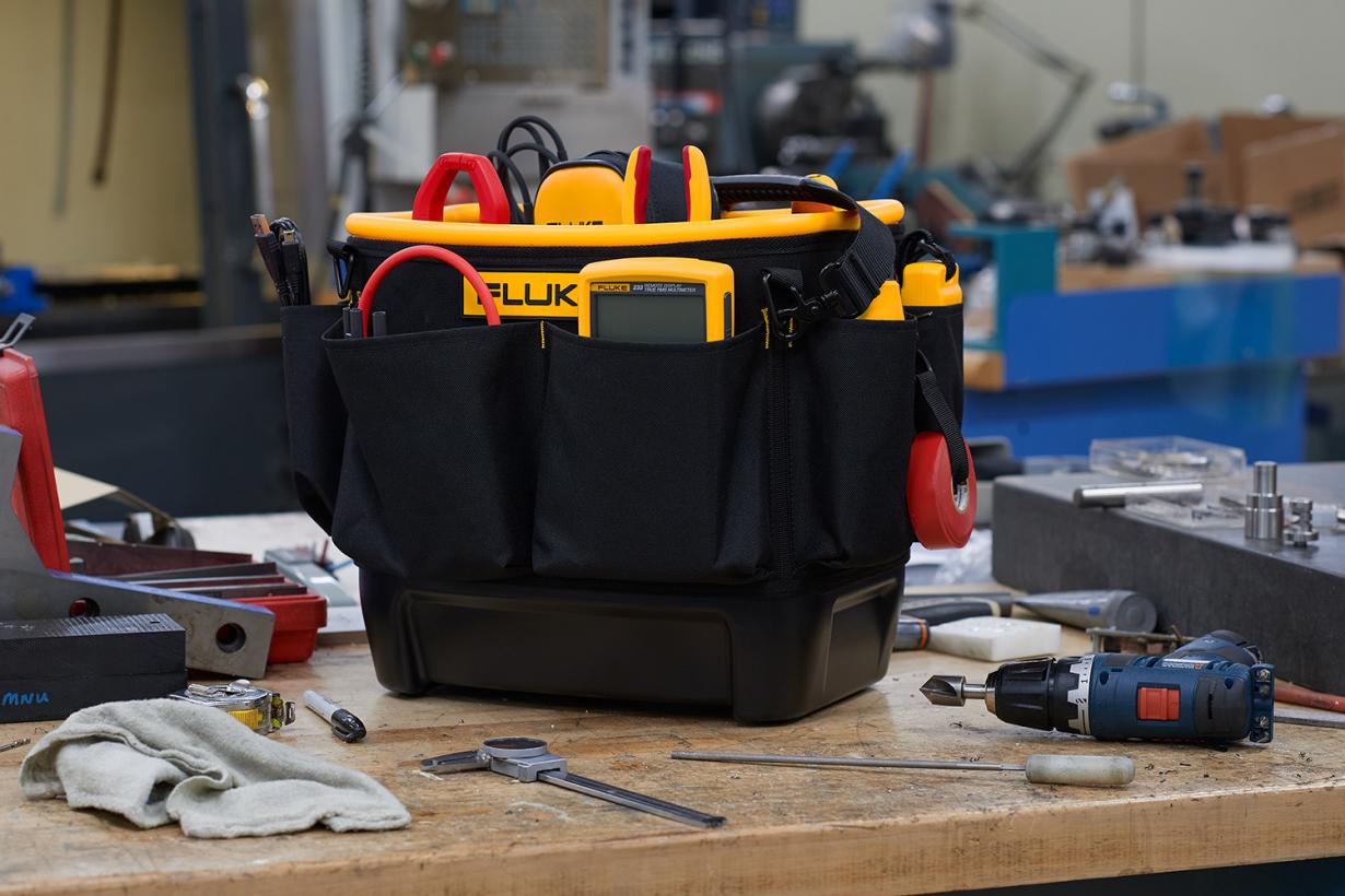 Fluke TB25 Tool Bucket Organizer Bag, 5.2 gal | Fluke