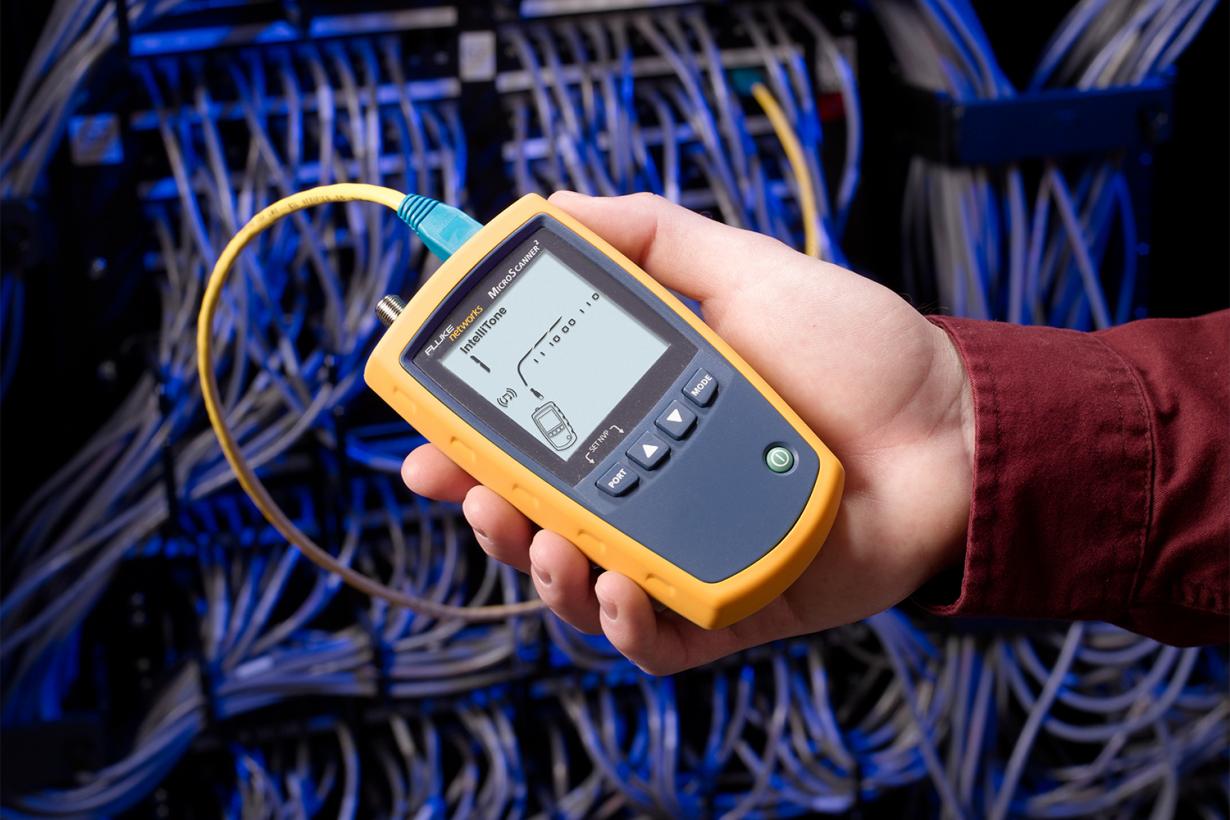 Fluke Networks MicroScanner™ Cable Verifier | Fluke