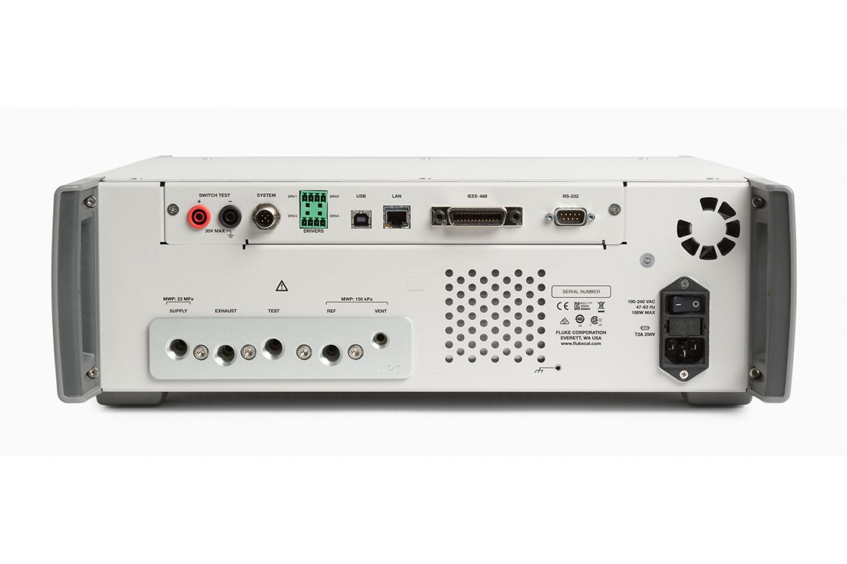 6270A Pressure Controller / Calibrator | Fluke