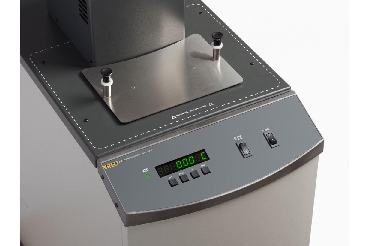 6331/7341/7381 Deep-Well Compact Baths | Fluke