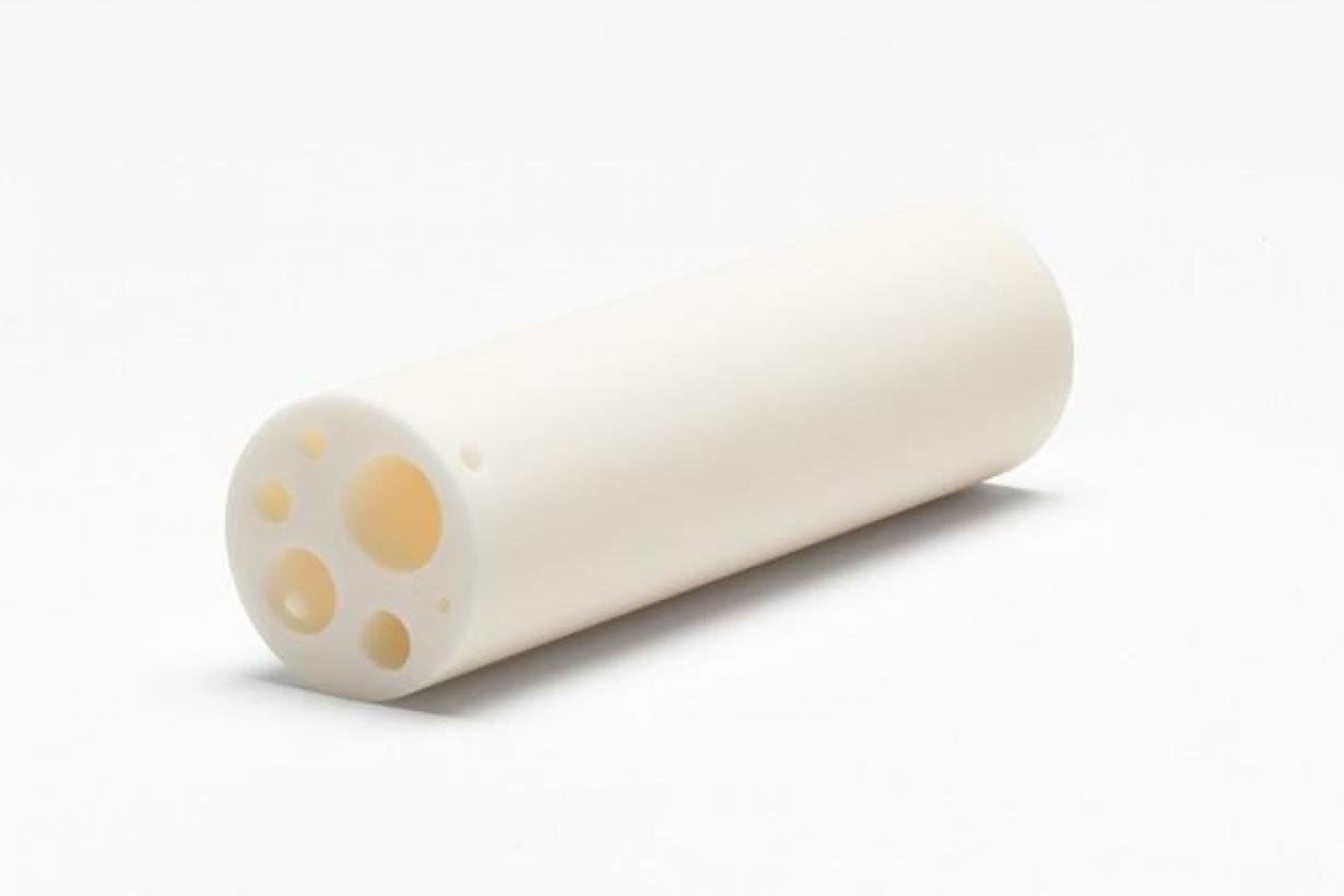 3150-2 | Insert, 9150-A Alumina w / misc holes | Fluke