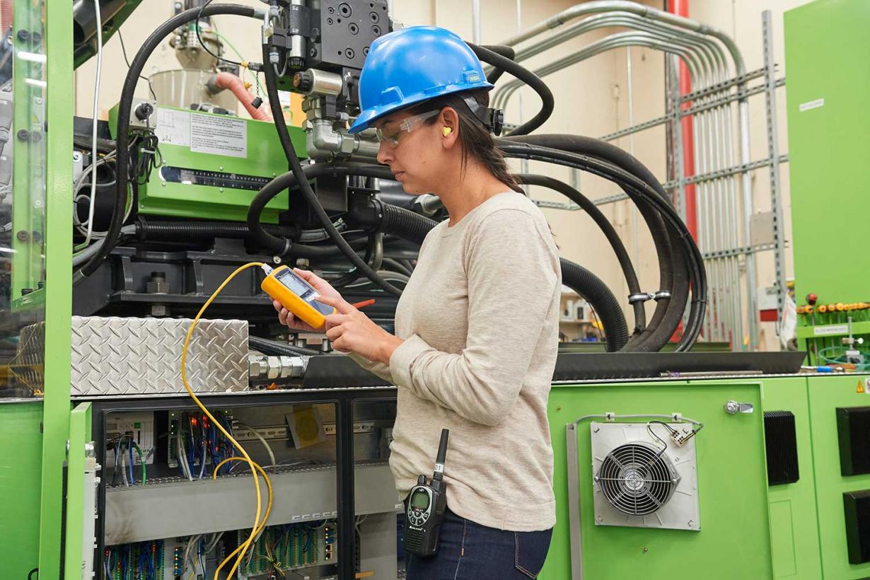 Fluke Networks MicroScanner™ PoE Industrial Ethernet Cable Verifier Kit ...