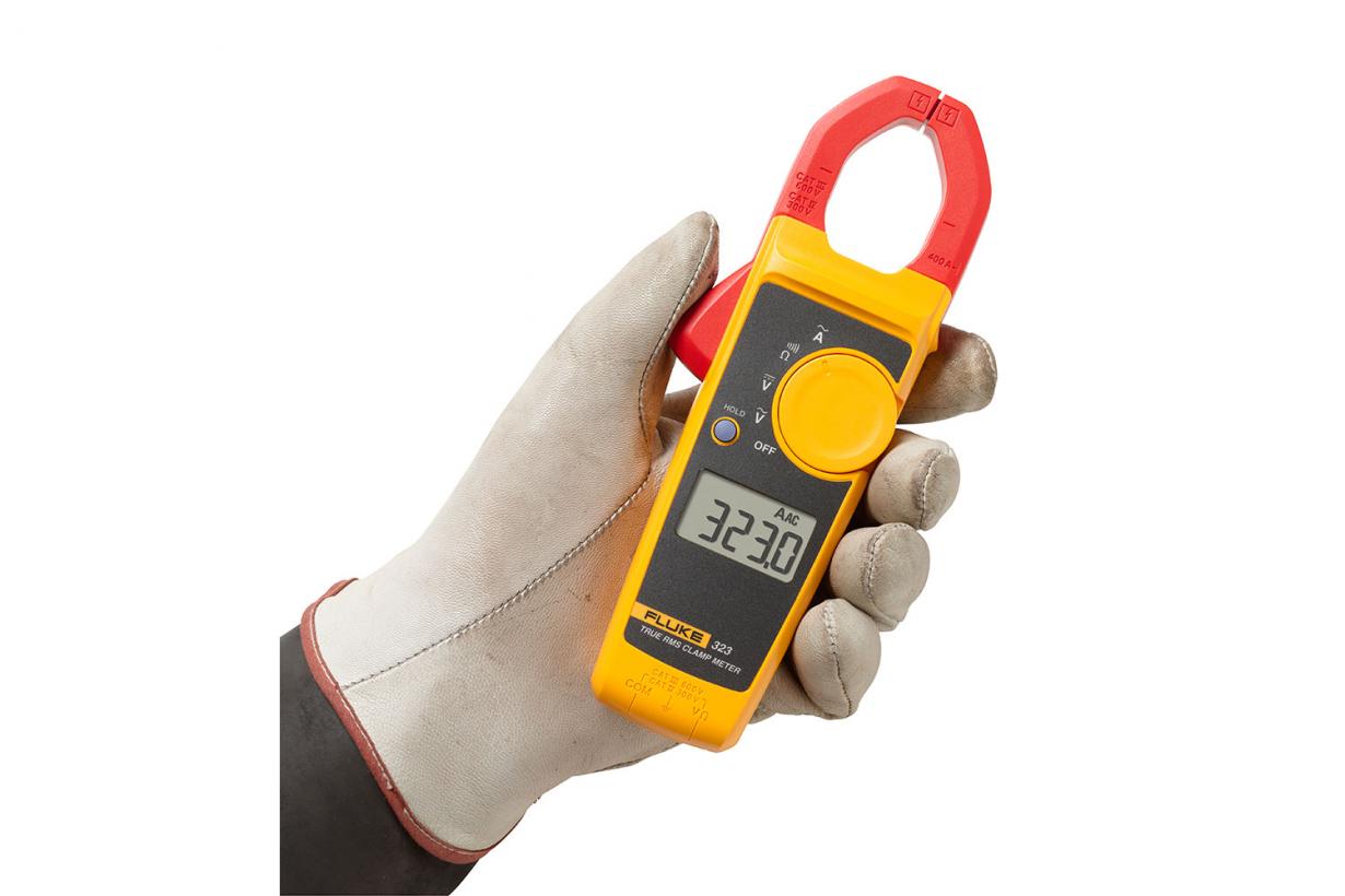 Fluke Clamp Meter 323 | True-RMS Digital Clamp Meter | Fluke